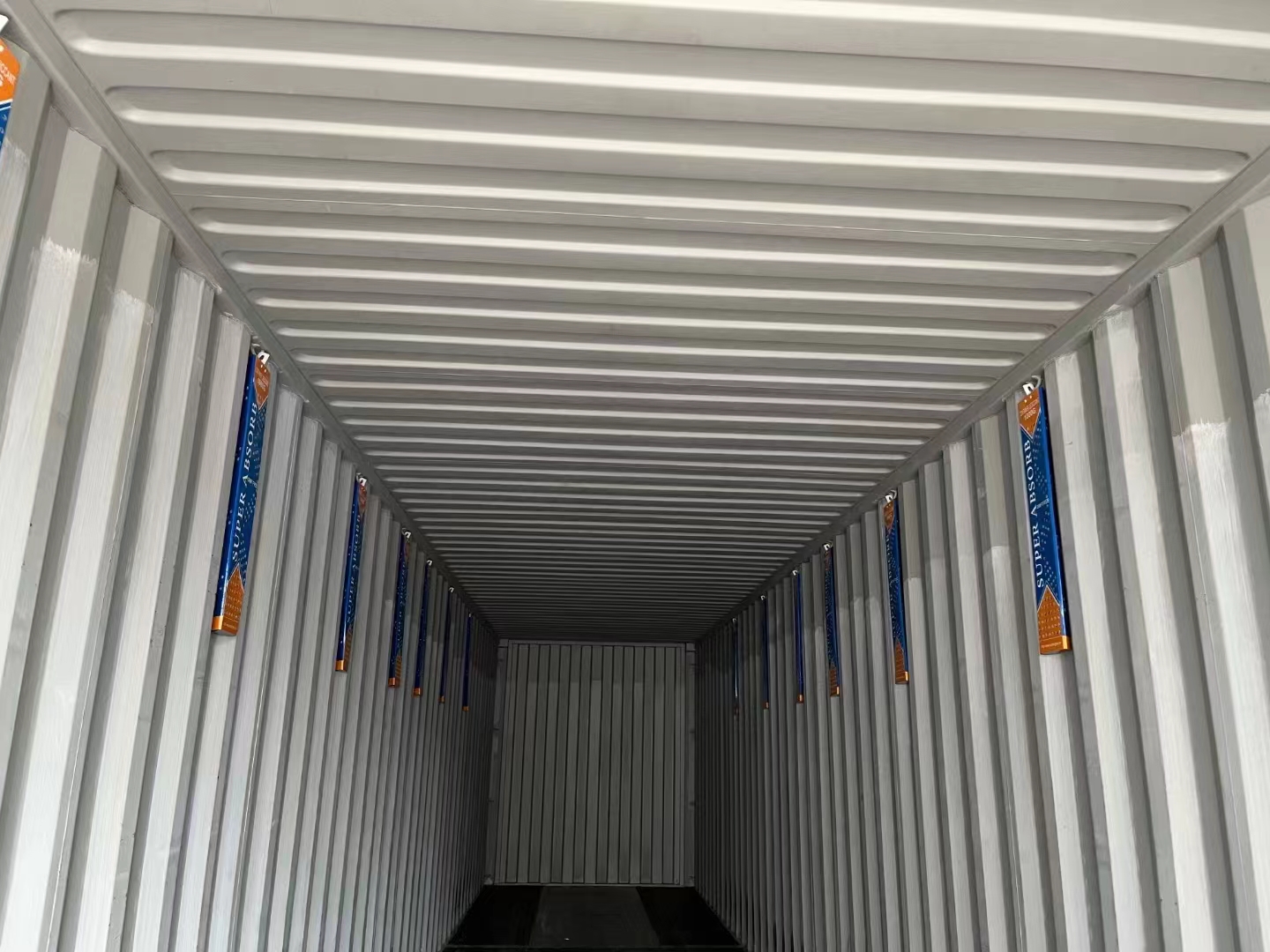 Moisture damage cases-household appliances suffered from container rain ...